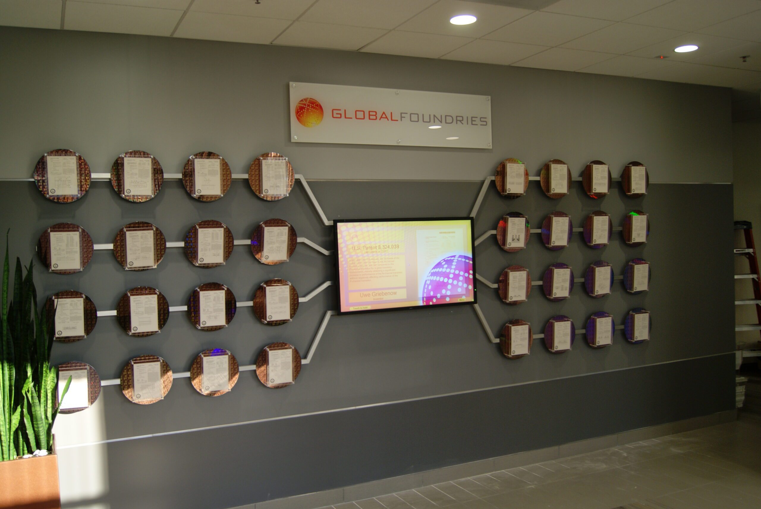 Multimedia IP Displays - IP Innovation Displays LLC